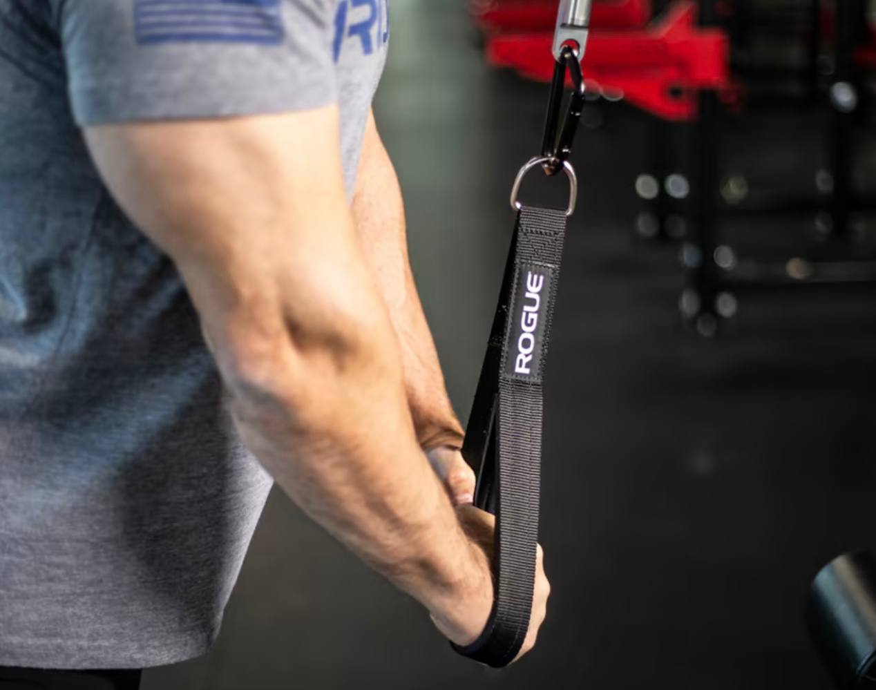 Rogue Tricep Strap - Black - Agarre para polea – Iron Equipment ...