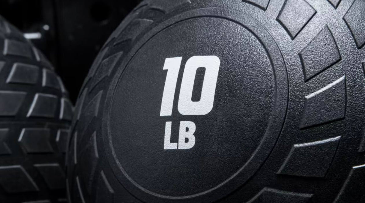 Rogue Rubber Medicine Ball – Iron Equipment - Equipo para CrossFit®